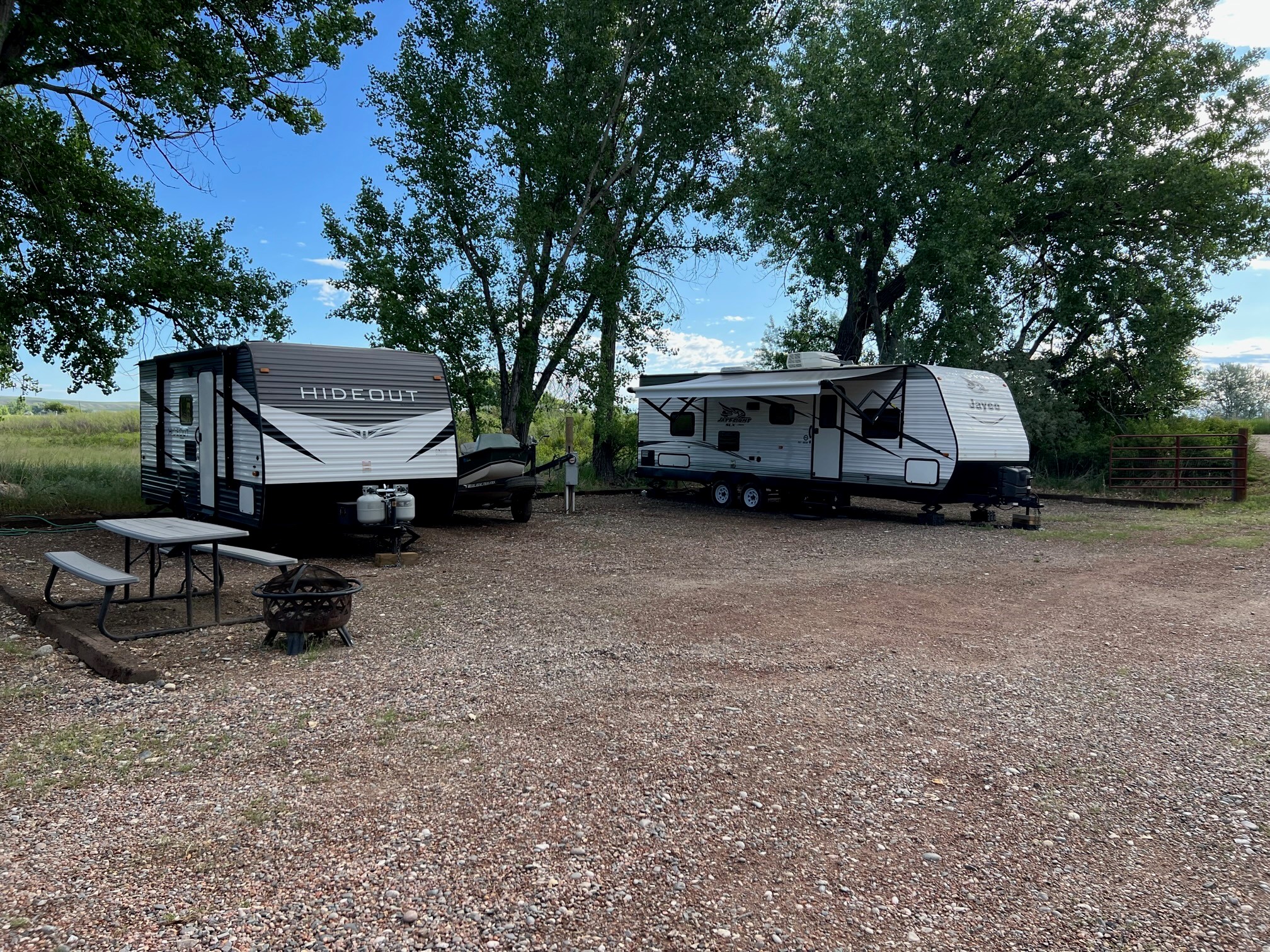 Three Mile Lodge - Fort Smith, MT | Welcome